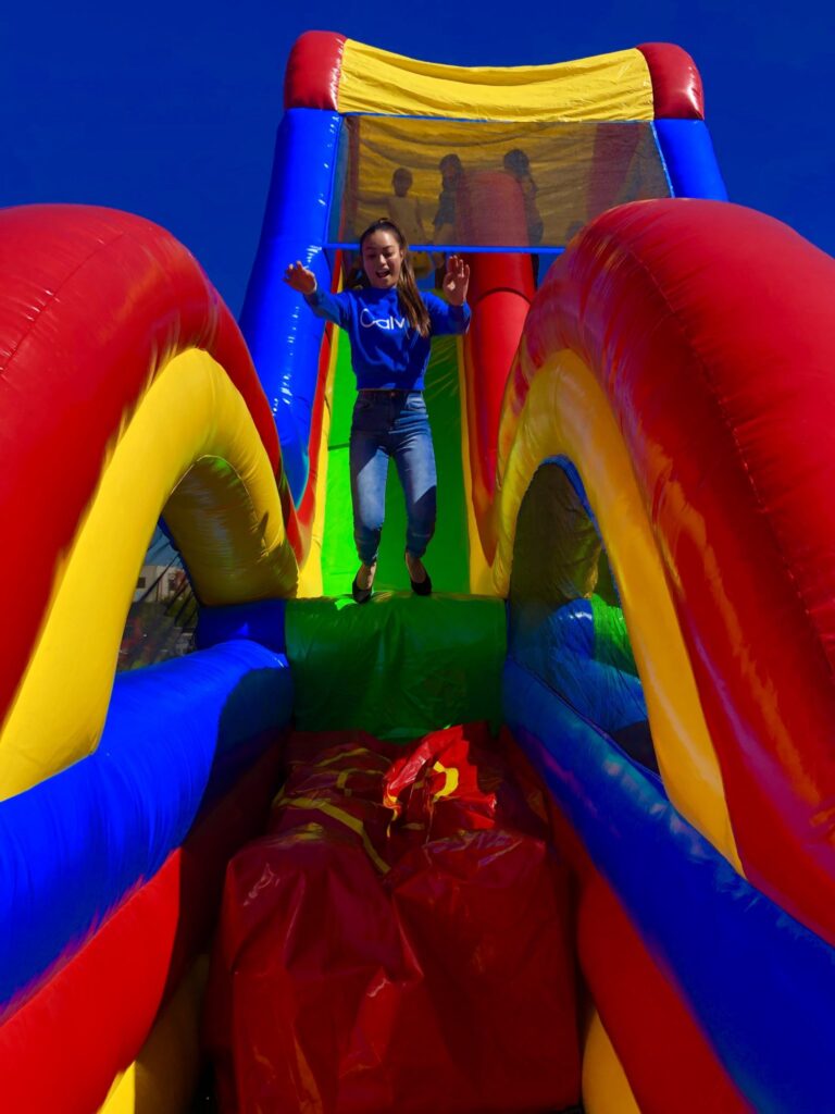 Xtreme Rock Wall Obstacle Course | Perth Bouncy Castle Hire: Your ...