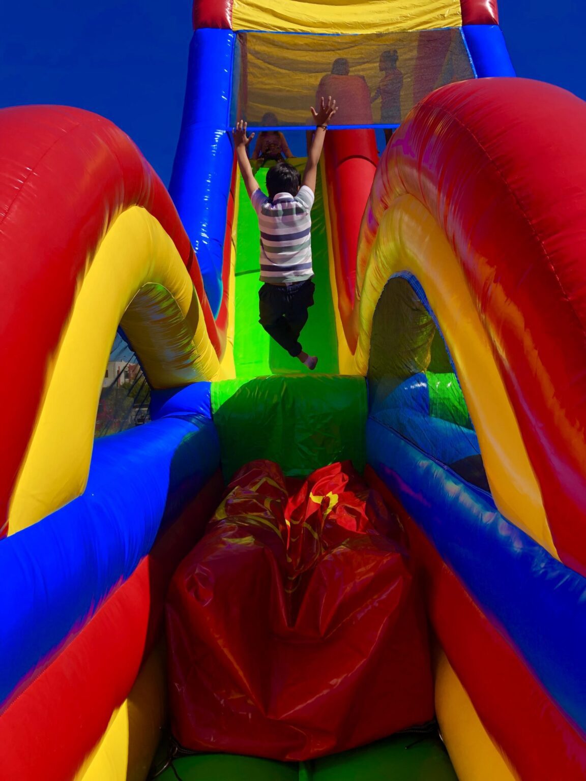 Xtreme Rock Wall Obstacle Course | Perth Bouncy Castle Hire: Your ...
