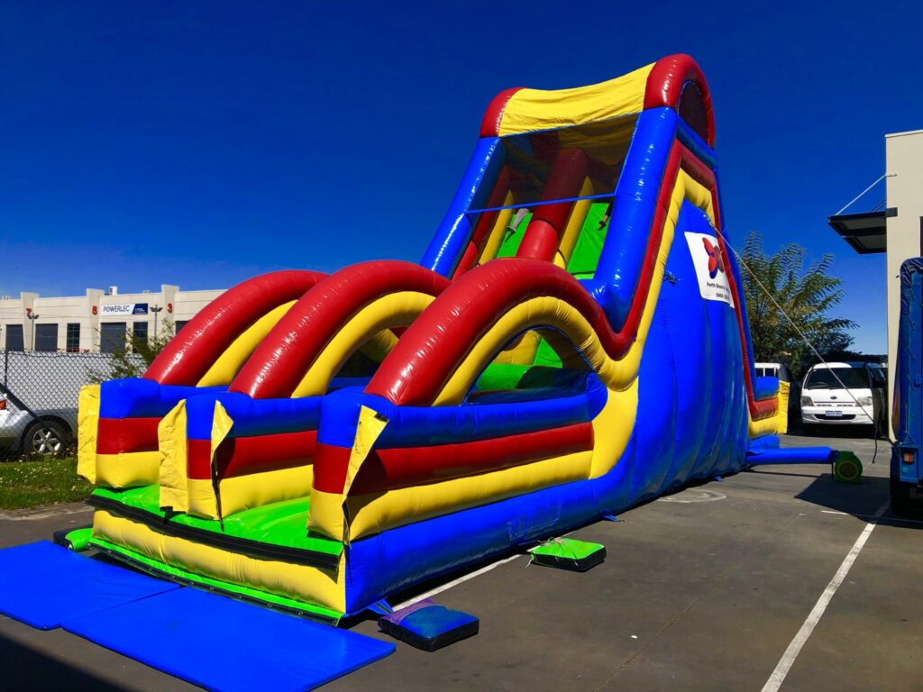 Xtreme Rock Wall Obstacle Course | Perth Bouncy Castle Hire: Your ...