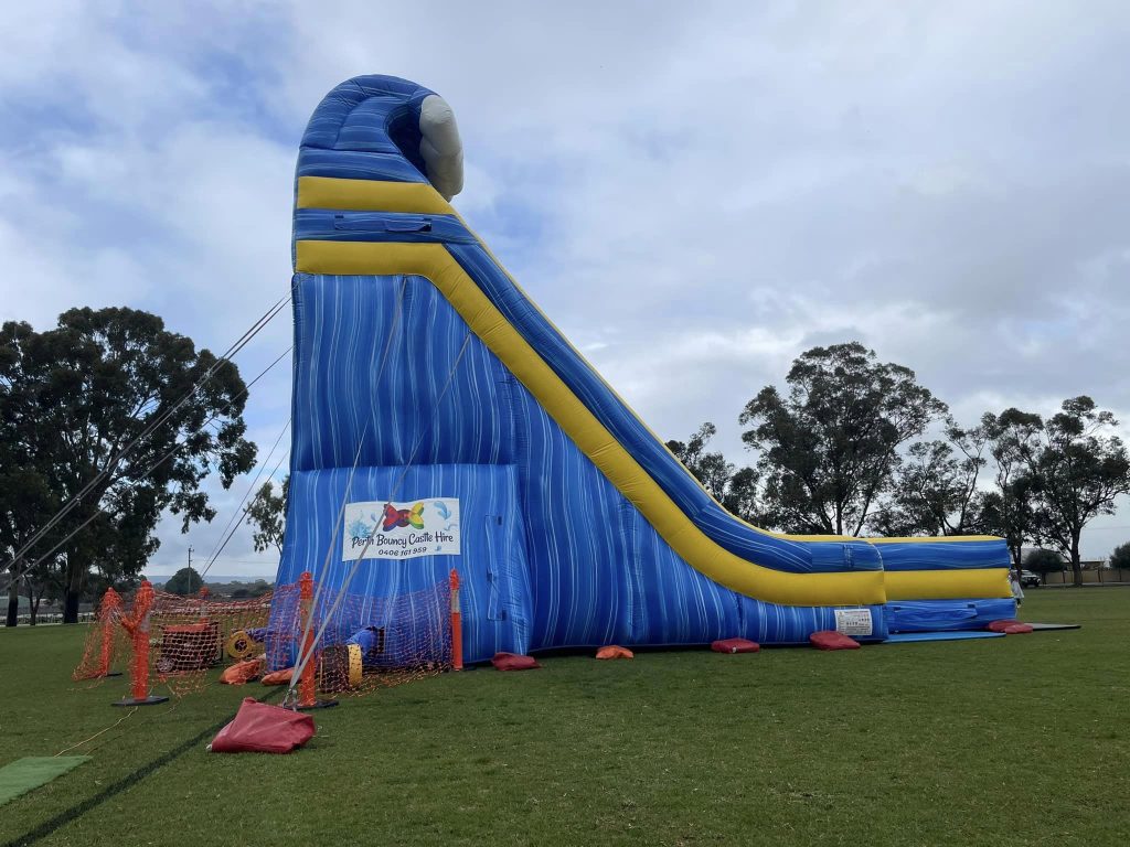Mega Drop Dry Slide – Perth Bouncy Castle Hire: Your Trusted Experts ...