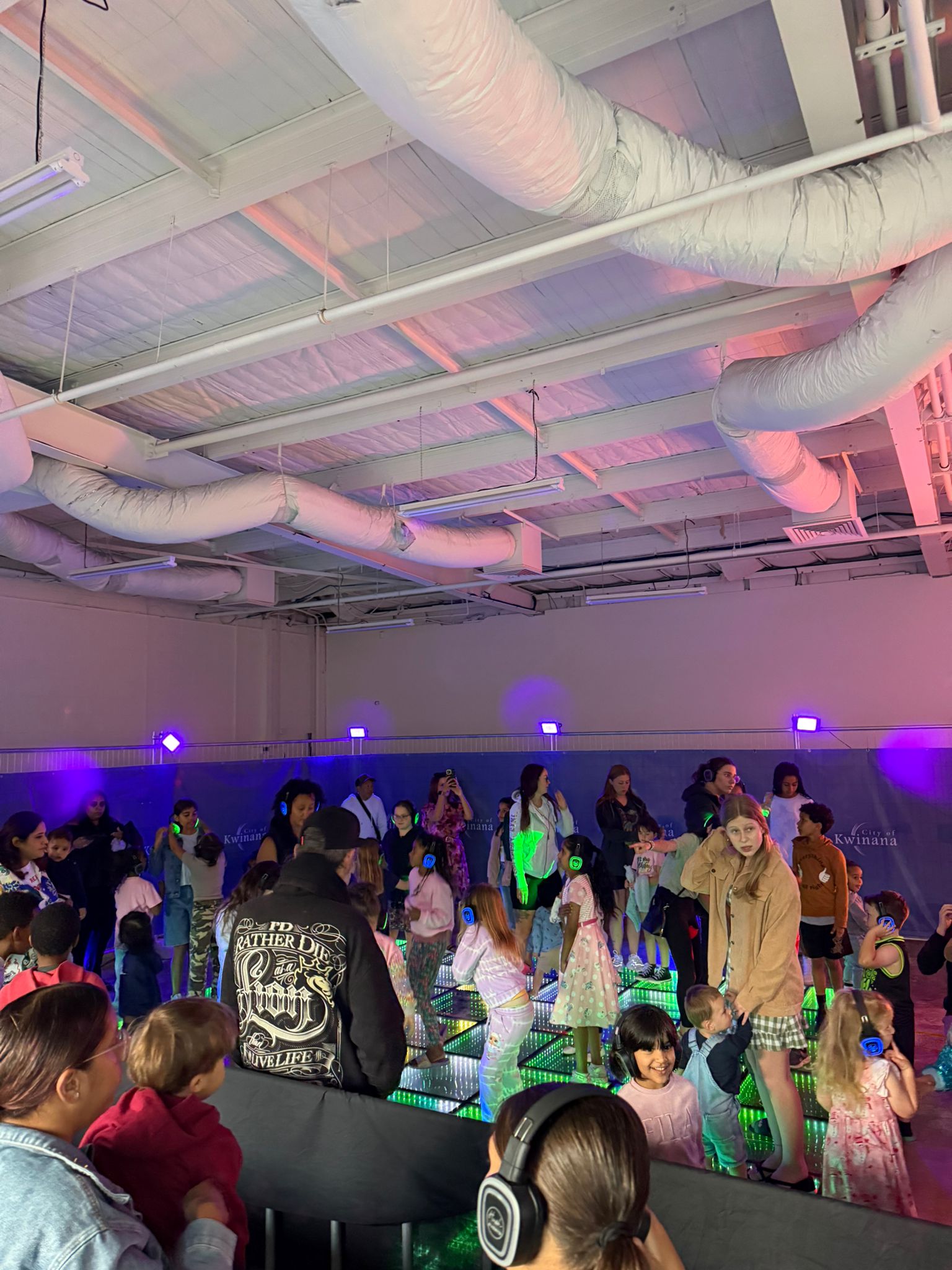 silent-disco-strand-wellard-crowd | The Fun Depot™ : Your Trusted ...